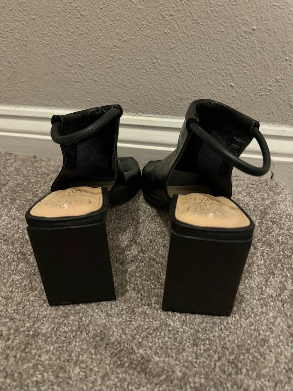 Vince Camuto | Shoes | Vince Camuto Black Leather Opensquare Toe Block ...